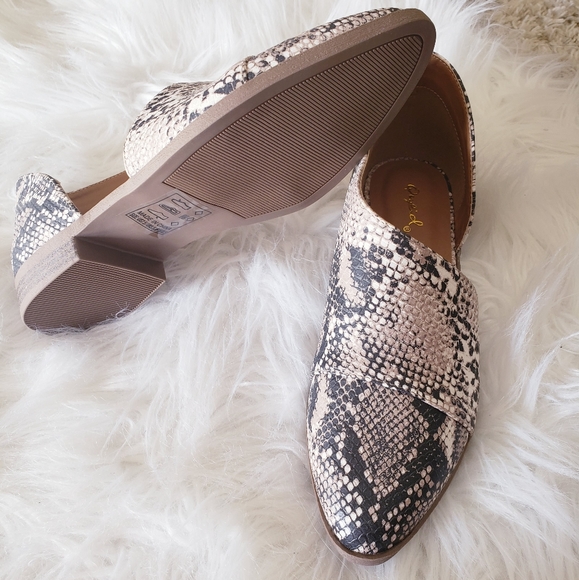 Shoes | New Snake Print Cut Out Flats | Poshmark